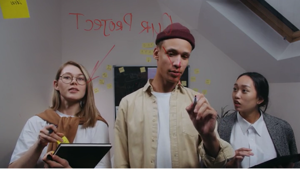 Leadership Training Course to Develop Strong Leaders - PD Training